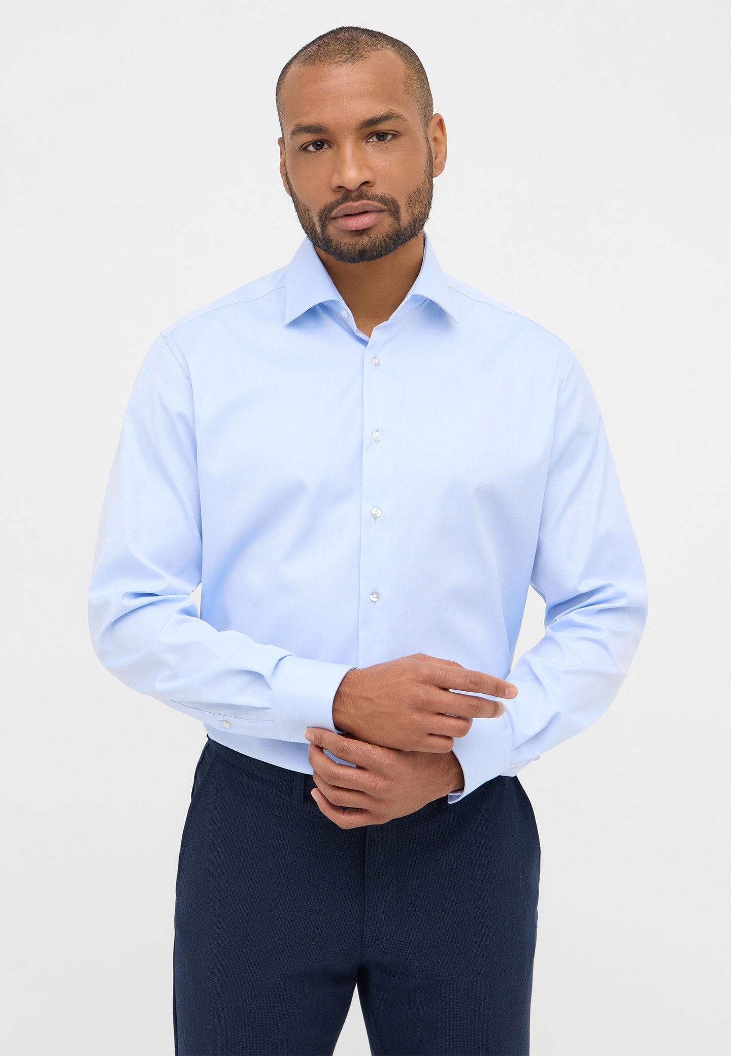 Modern Fit Cover Shirt in Light Blue – Morneault's Stackpole Moore Tryon